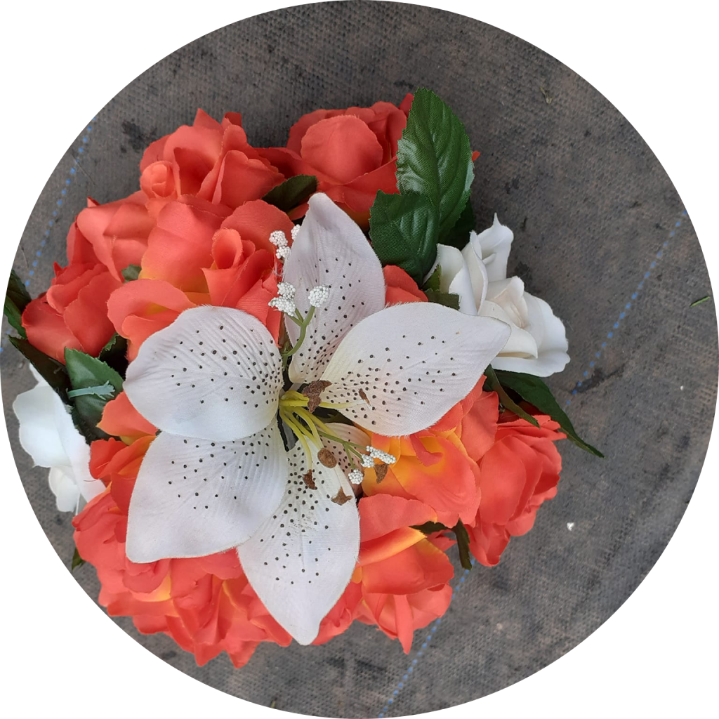 ARTIFICIAL SILK CHRISTMAS POSIES | SIX ASHES NURSERIES